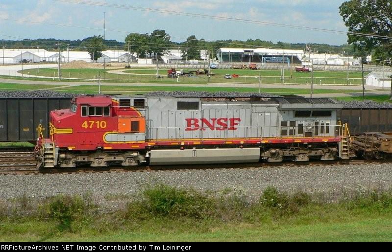 BNSF 4710